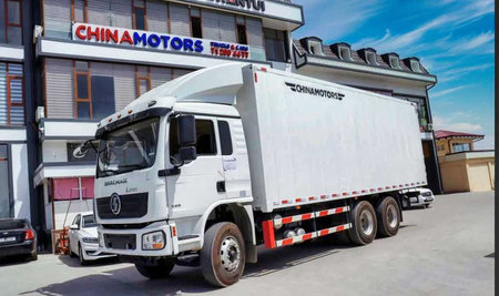 Shacman 18 тонна фургон 2 мост 9м 2023 метан газ FAW furgon