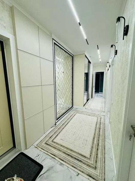 М2. Срочно сдаётся, 2-ком 4/6 на Чиланзарском р-н, метро Мирзо Улугбек