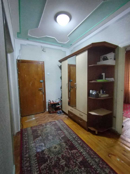 Продам 4-х комнатную на Тузель-1 .Яшнабадский район