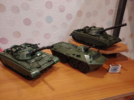 Продается Военные Танки