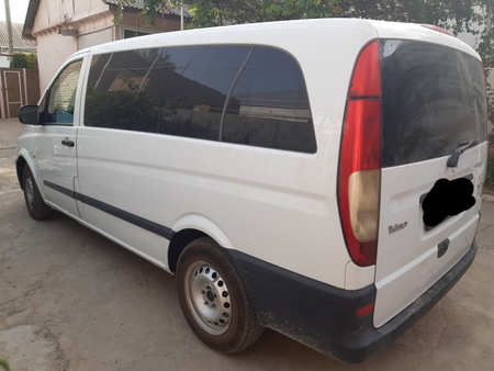 Mersedes benz 2010yil