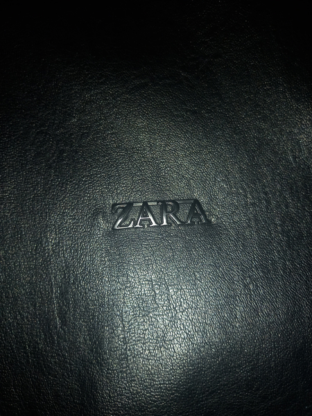 Мужская чёрная модная куртка ZARA кожазаменитель размер 2хL 48,50