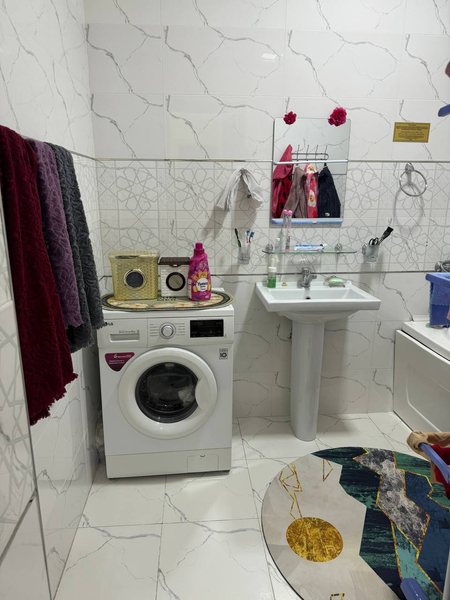 Сдаётся  коттедж 1.8 сотки 5 комнаты на массиве Куйлюк -5