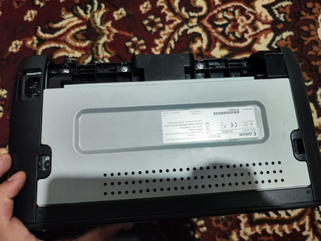 Canon 6020 yangidek ishlashi zor kam ishlatilgan