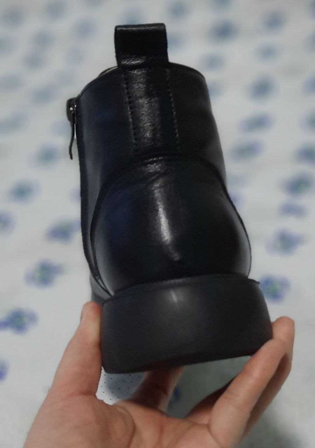 Женские ботинки кожаные