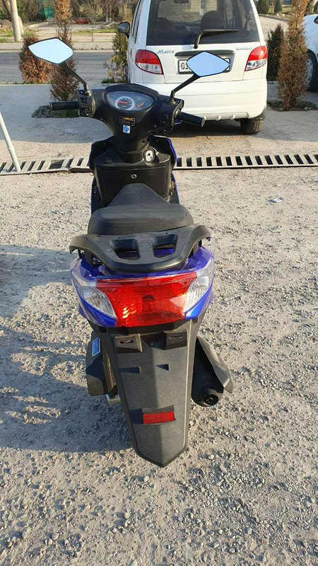 Срочно продаётся скутер YAMAHA REPLICA