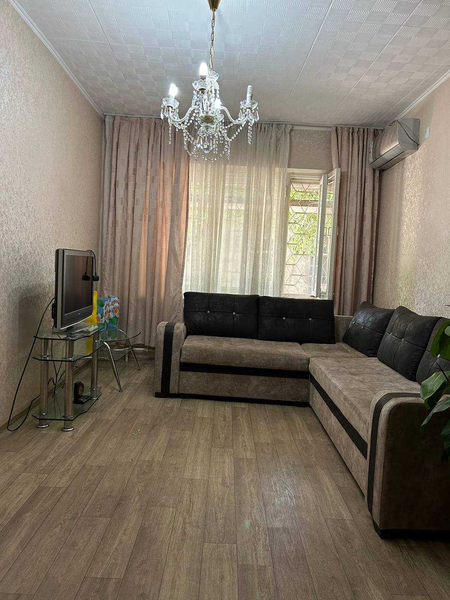 2/1/4 Рисовый базар. Ул. Фитрата. 35м2. Мебель. Техника. 5 роддом.