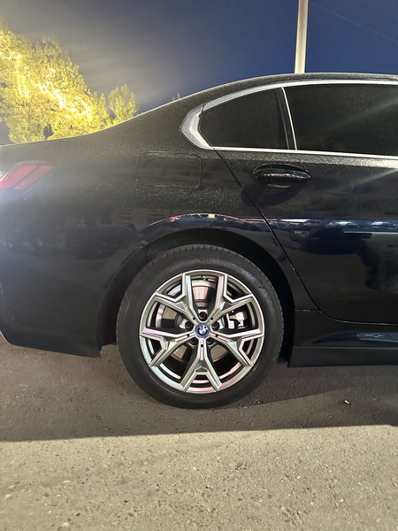 СРОЧНО Дискабалон BMW I3 245/45R18 . Диски