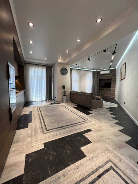 2-комнатная квартира 85 м², 7 этаж, ЖК \\\