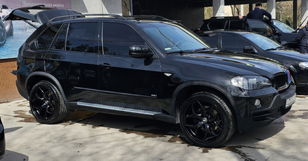 Продаётся BMW X5 E70 4.8I