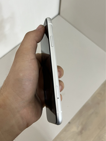 Iphone Xr oq srochna