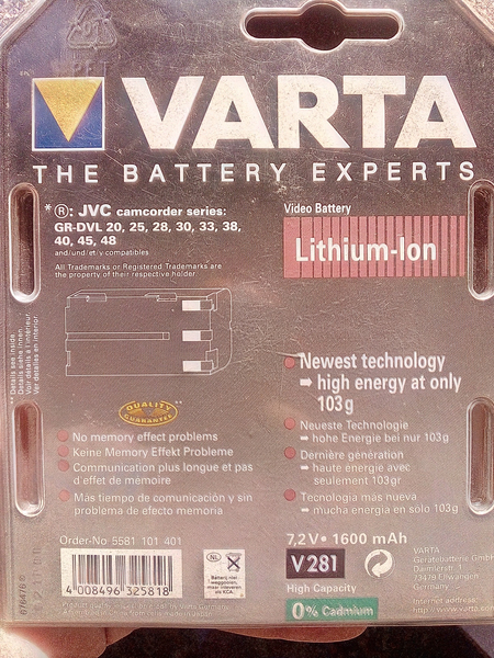 Батарейка Varta от камеры