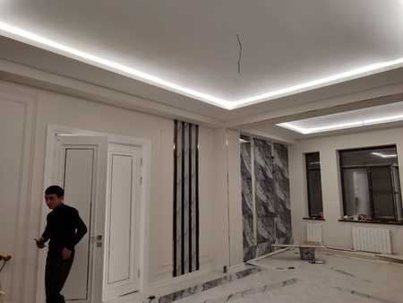 Remont kvartira. Malyarka kafel dekor patalok