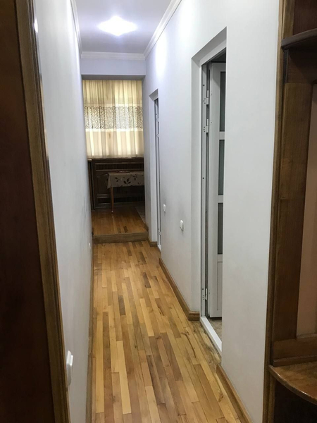 Продается 4/2/4 Ц4