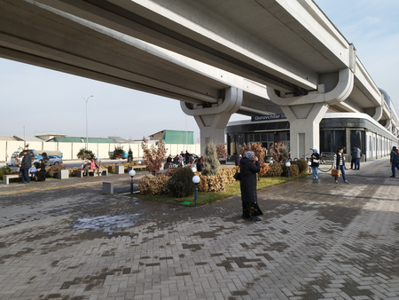 Сдам в аренду помещения на 1, 2 и 3 ем этаже отдельно стоящего здания