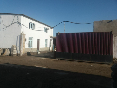 Нотурар бино сотилади ёки ижарага берилади