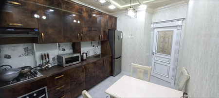 Продам квартиру 3в2/2/9 - 79кв