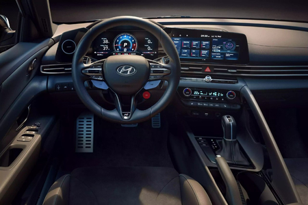 Umid Avtodan Hyundai Elantra 2023 yillik 8% arenda s vikupom