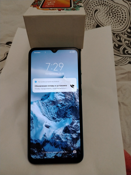 Redmiy 9A karopka. Xolati idiyal. Qiz bola ishlatgan.