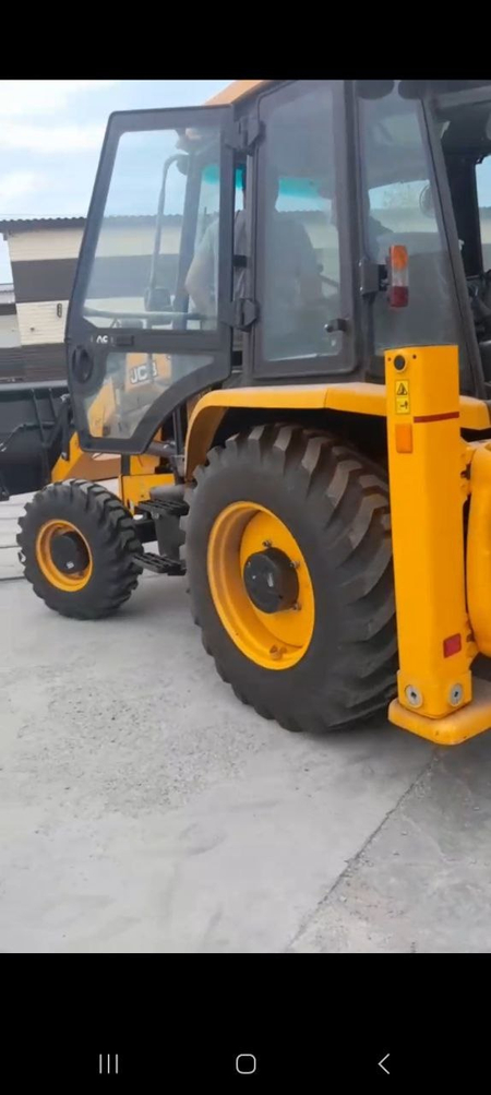 Jan Pagruchik Traktor sotiladi
