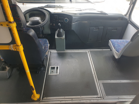Isuzu np 37 2015 yil metan