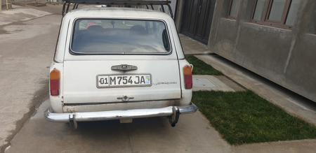 Sotiladi vaz 2102