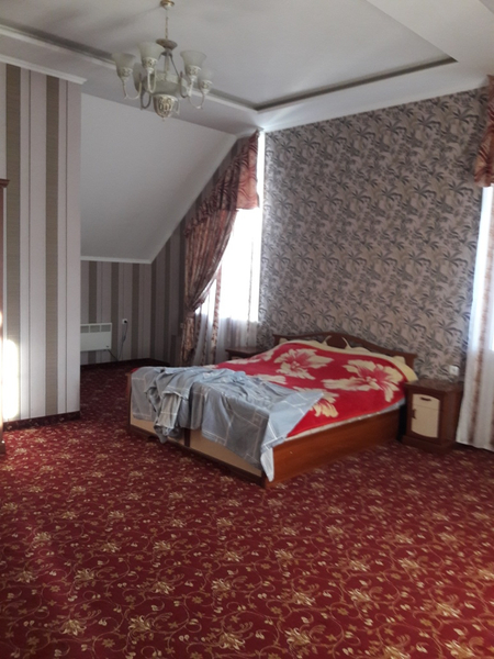 Евро дача в Чимгане продается.