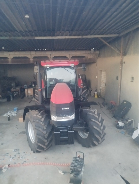 Case IH puma 210