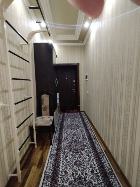 срочно сдаётся 2х комната кв 4 этаже