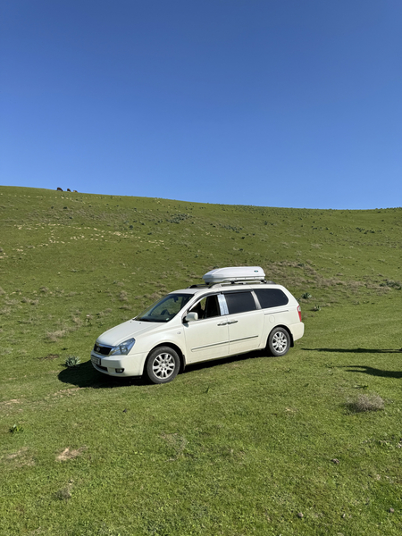 Kia karnival 2 zori