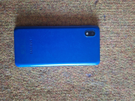 Samsung A01 core usta koʻrmagan karobka dakument