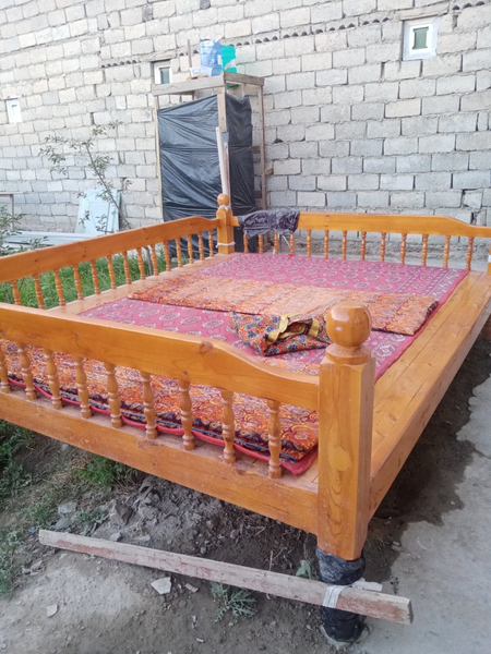 Мустахкам ясалган чорпоя сотилади