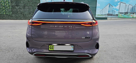 Denza X Performance (BYD & Mercedes Benz)