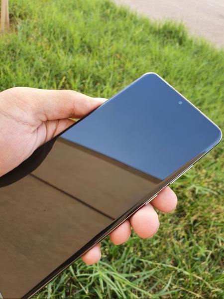 SAMSUNG Galaxy S.20 ULTRA  sotiladi.Orginal versiya kopiyasi emas