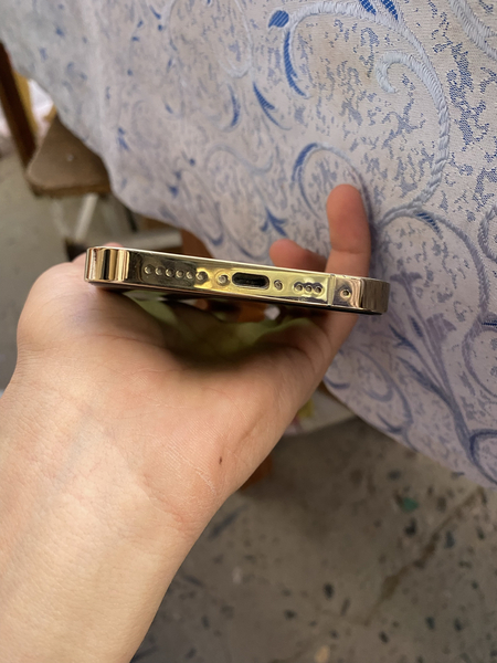 Iphone xr (13 pro) korpus