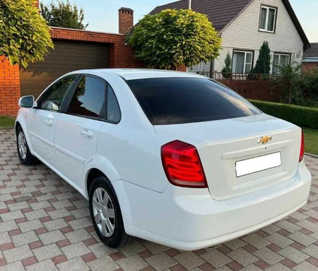 Chevrolet Lacetti 2013 год