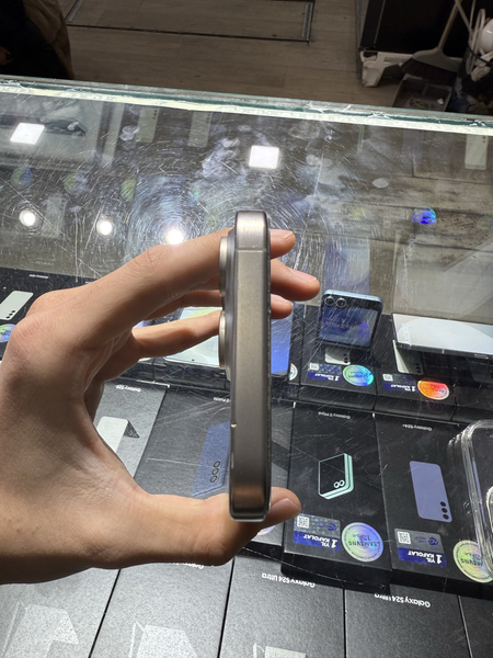 iPhone 15 Pro Max Srochni sotiladi!!!