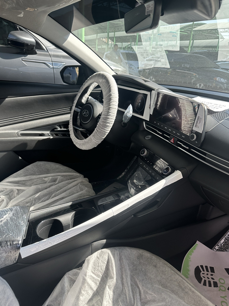 Elantra Elegance комлектация фулл 2 литр матор