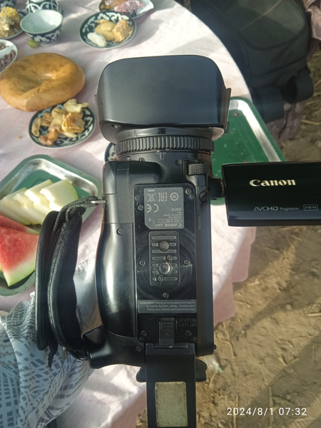 Canon xa11 sotiladi