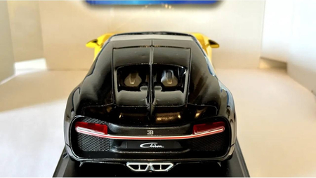 Bugatti Chiron 1:18