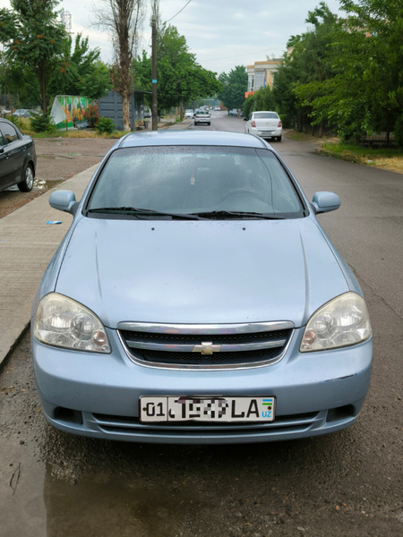Lacetti 1.8 дельфин 2012 1 поз.