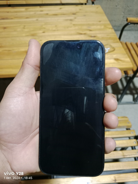 I phone 15pro holati yangi