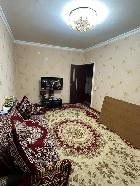 Дом 1 етаж 3 комнатные квартира