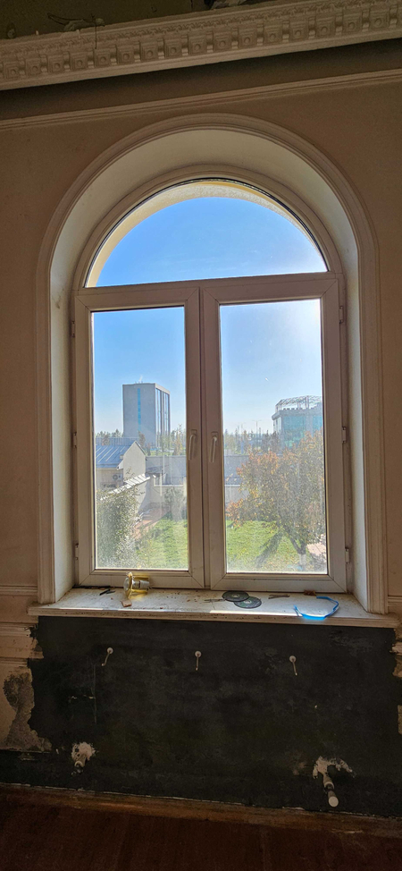 Ромлар, рамы для окон