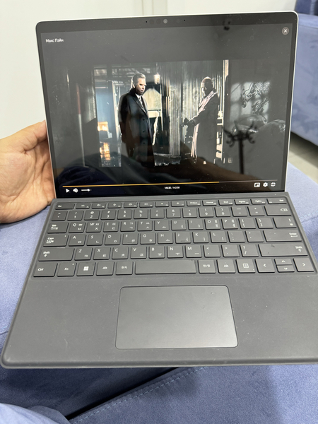 Mircosoft Surface pro 8