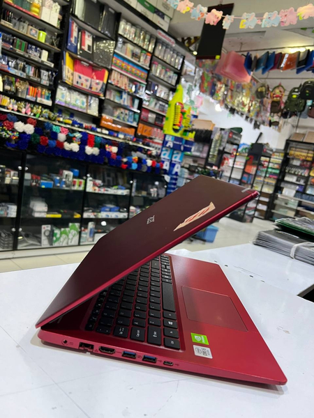 Novtbook sotiladi