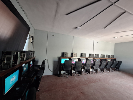 Game klub 12 ta sotiladi
