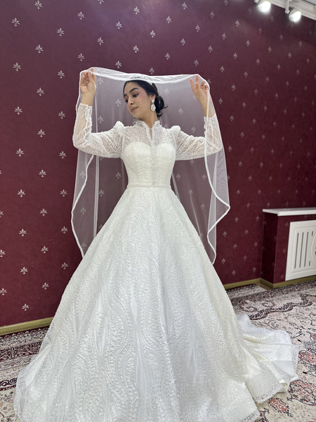 Платья свадебные