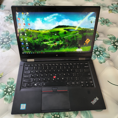 Noutbuk Thinkpad deyarli yangi 360°