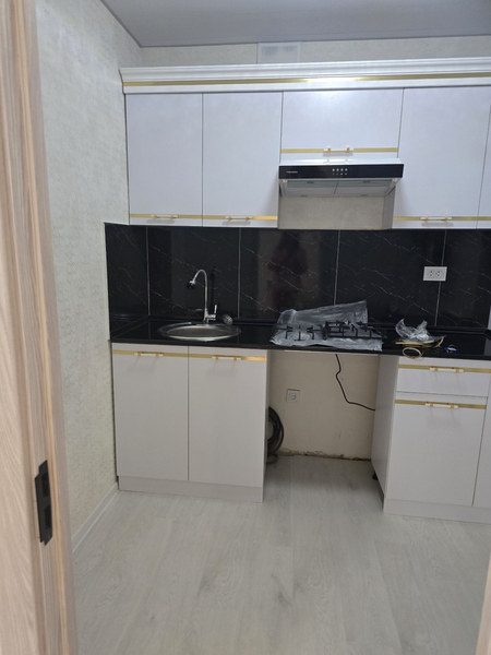 Продаётся 2х комнатная квартира